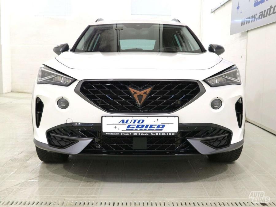 White Cupra Formentor 2023 in Kaunas, with an engine capacity of 2.00 L and mileage of 83 thousand km for 26883 €, photo 3 on AUTOMOTO.COM.LV