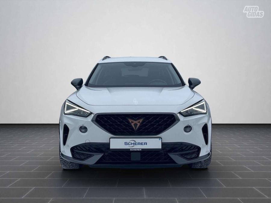 Белый Cupra Formentor 2023 в Каунас, объемом двигателя 1.40 л и пробегом 22 тыс. км за 33197 €, фото 5 на AUTOMOTO.COM.LV