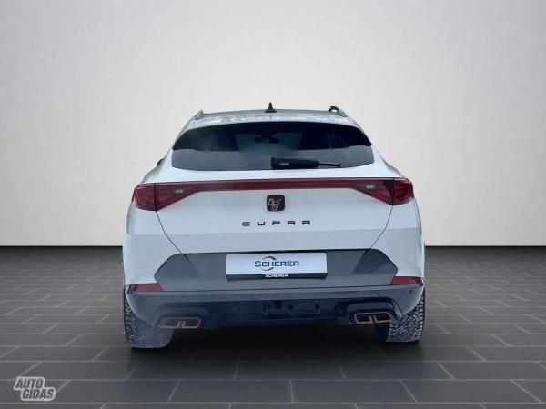 Balts Cupra Formentor 2023 Kauņa, ar dzinēja tilpumu 1.40 L un nobraukumu 22 tūkst. km par 33197 €, foto 6 vietnē AUTOMOTO.COM.LV