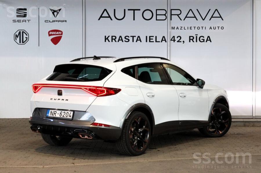 Balts Cupra Formentor 2023 Rīga, ar dzinēja tilpumu 1.40 L un nobraukumu 45 tūkst. km par 28990 €, foto 9 vietnē AUTOMOTO.COM.LV