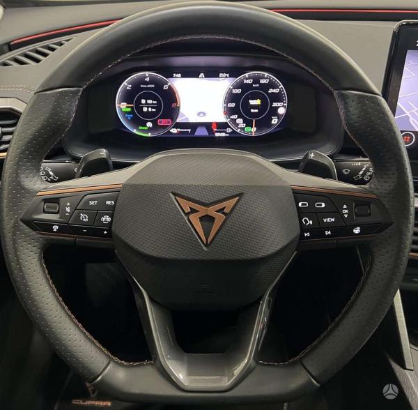 Белый Cupra Formentor 2023 в Каунас, объемом двигателя 1.40 л и пробегом 52 тыс. км за 24800 €, фото 9 на AUTOMOTO.COM.LV