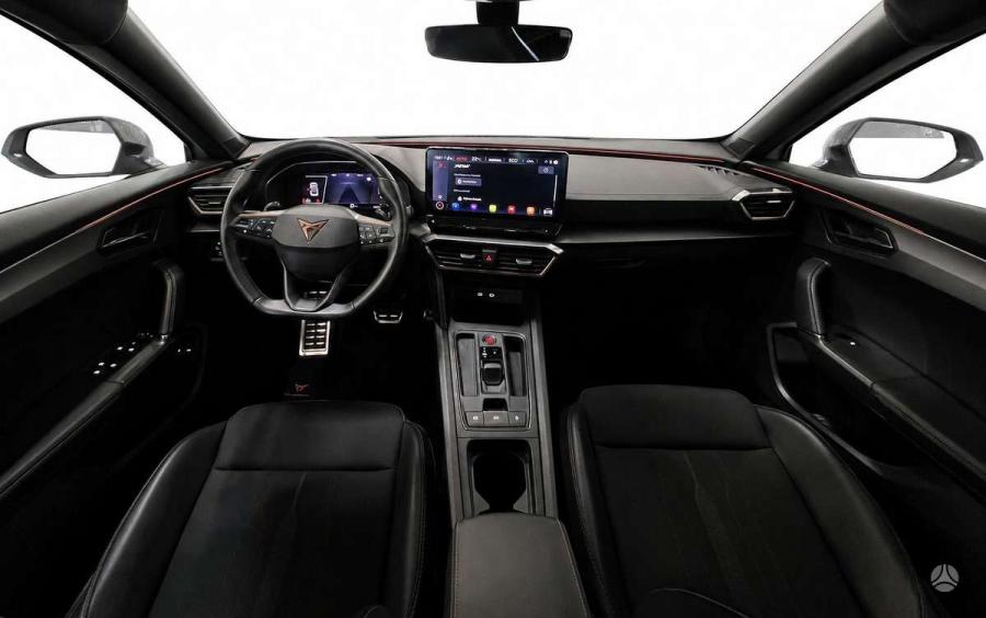 Белый Cupra Formentor 2023 в Каунас, объемом двигателя 1.40 л и пробегом 40 тыс. км за 26500 €, фото 6 на AUTOMOTO.COM.LV