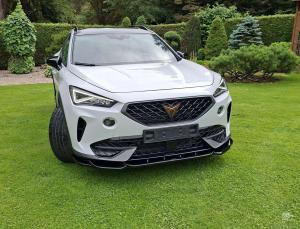 White Cupra Formentor 2023 in Siauliai, with an engine capacity of 1.97 L and mileage of 52 thousand km for 23750 €, photo 3 on AUTOMOTO.COM.LV