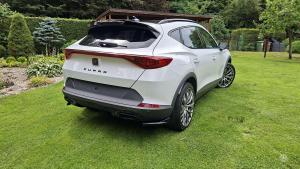 White Cupra Formentor 2023 in Siauliai, with an engine capacity of 1.97 L and mileage of 52 thousand km for 23750 €, photo 9 on AUTOMOTO.COM.LV