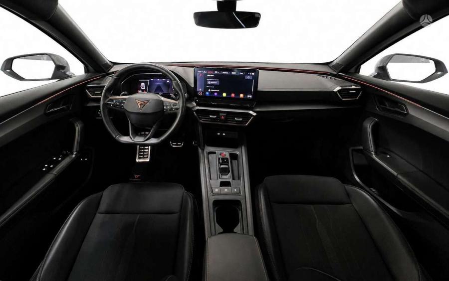 Белый Cupra Formentor 2023 в Каунас, объемом двигателя 1.40 л и пробегом 40 тыс. км за 26500 €, фото 6 на AUTOMOTO.COM.LV