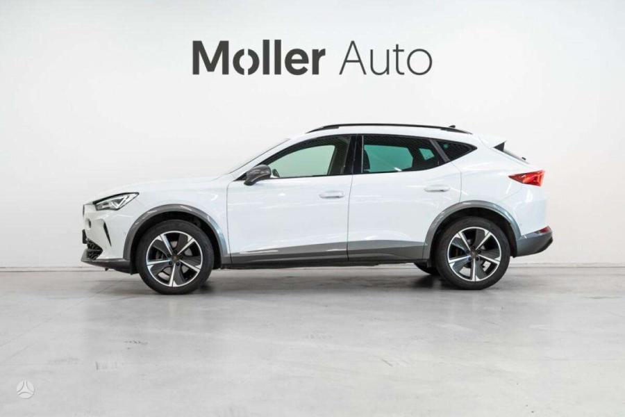 Белый Cupra Formentor 2023 в Вильнюс, объемом двигателя 1.50 л и пробегом 90 тыс. км за 23900 €, фото 3 на AUTOMOTO.COM.LV