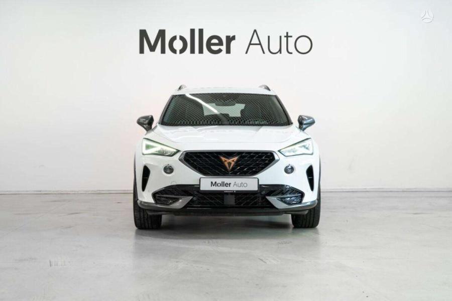 Белый Cupra Formentor 2023 в Вильнюс, объемом двигателя 1.50 л и пробегом 90 тыс. км за 23900 €, фото 6 на AUTOMOTO.COM.LV