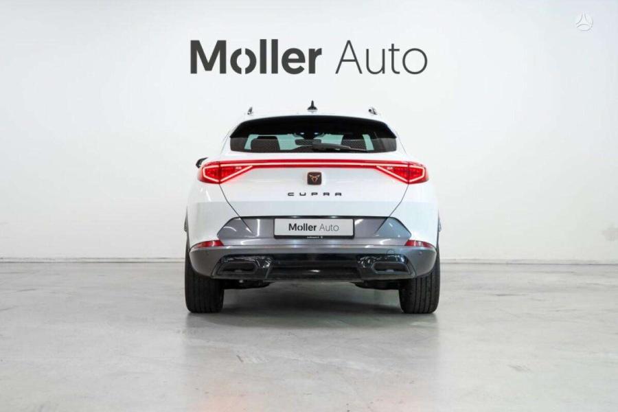 Белый Cupra Formentor 2023 в Вильнюс, объемом двигателя 1.50 л и пробегом 90 тыс. км за 23900 €, фото 7 на AUTOMOTO.COM.LV