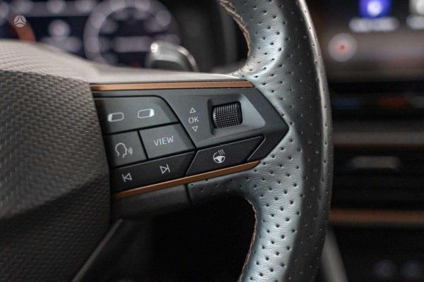 Balts Cupra Formentor 2023 Viļņa, ar dzinēja tilpumu 1.50 L un nobraukumu 90 tūkst. km par 23900 €, foto 10 vietnē AUTOMOTO.COM.LV