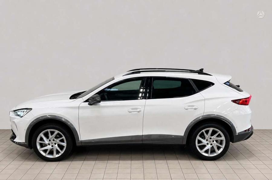Balts Cupra Formentor 2023 Kauņa, ar dzinēja tilpumu 1.50 L un nobraukumu 38 tūkst. km par 22800 €, foto 3 vietnē AUTOMOTO.COM.LV