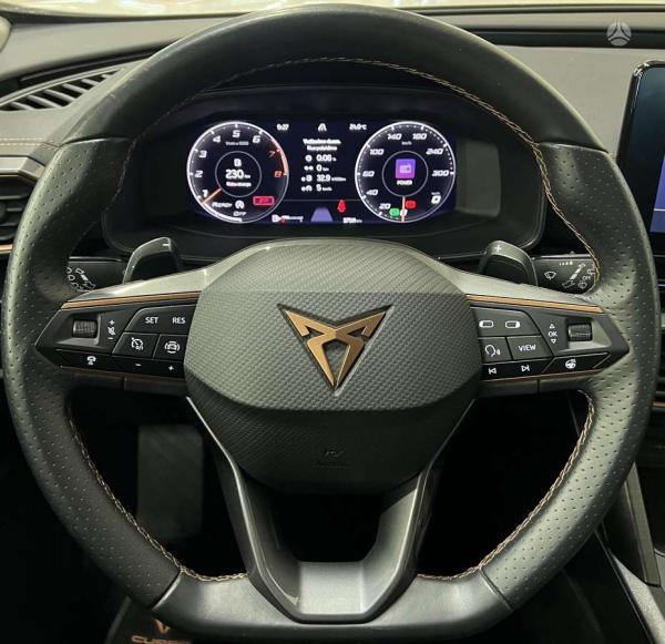 White Cupra Formentor 2023 in Kaunas, with an engine capacity of 1.50 L and mileage of 38 thousand km for 22800 €, photo 6 on AUTOMOTO.COM.LV