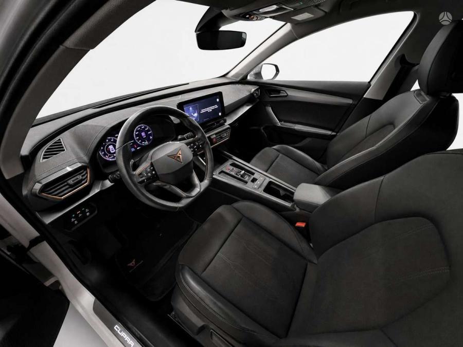 Balts Cupra Formentor 2023 Kauņa, ar dzinēja tilpumu 1.50 L un nobraukumu 38 tūkst. km par 22800 €, foto 8 vietnē AUTOMOTO.COM.LV