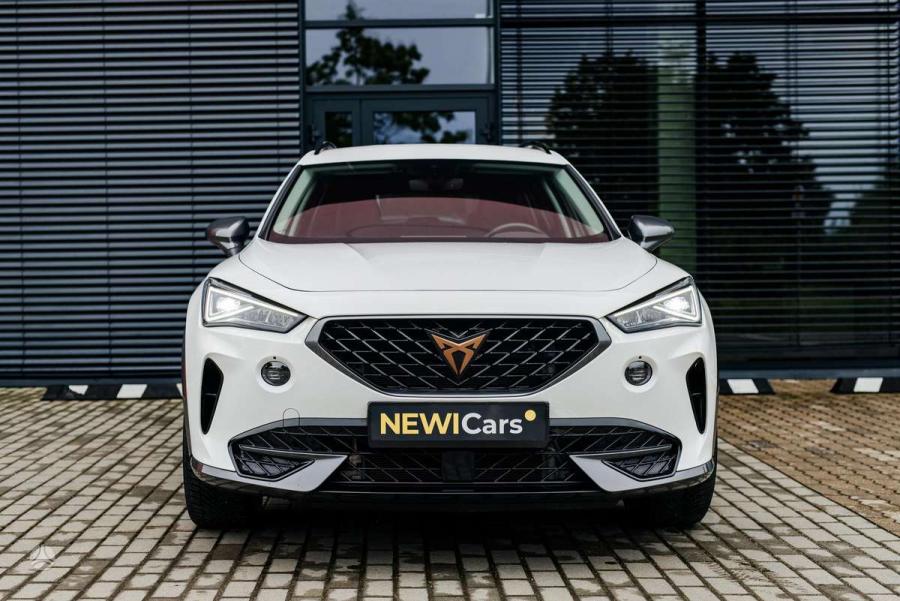 Белый Cupra Formentor 2023 в Плунге, объемом двигателя 1.40 л и пробегом 18 тыс. км за 22900 €, фото 9 на AUTOMOTO.COM.LV