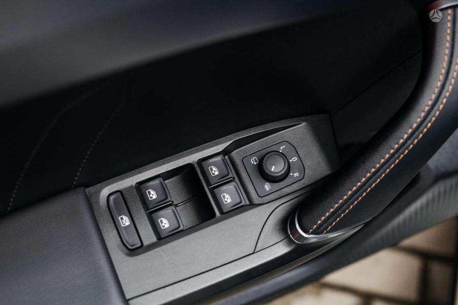 Белый Cupra Formentor 2023 в Плунге, объемом двигателя 1.40 л и пробегом 18 тыс. км за 22900 €, фото 28 на AUTOMOTO.COM.LV