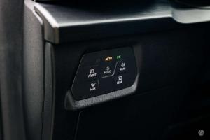 Белый Cupra Formentor 2023 в Плунге, объемом двигателя 1.40 л и пробегом 18 тыс. км за 22900 €, фото 29 на AUTOMOTO.COM.LV