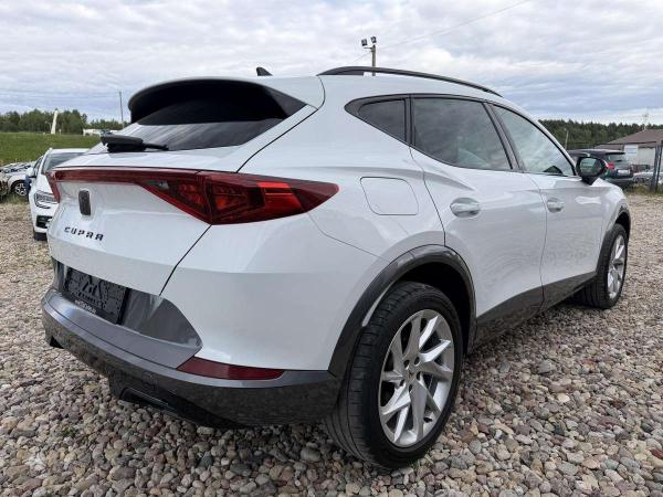 Balts Cupra Formentor 2023 Viļņa, ar dzinēja tilpumu 1.50 L un nobraukumu 127 tūkst. km par 19239 €, foto 5 vietnē AUTOMOTO.COM.LV