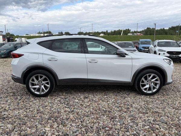 Balts Cupra Formentor 2023 Viļņa, ar dzinēja tilpumu 1.50 L un nobraukumu 127 tūkst. km par 19239 €, foto 6 vietnē AUTOMOTO.COM.LV