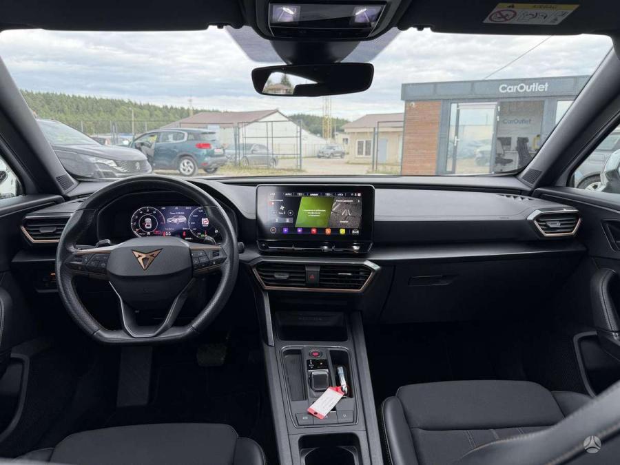 Белый Cupra Formentor 2023 в Вильнюс, объемом двигателя 1.50 л и пробегом 127 тыс. км за 19239 €, фото 14 на AUTOMOTO.COM.LV