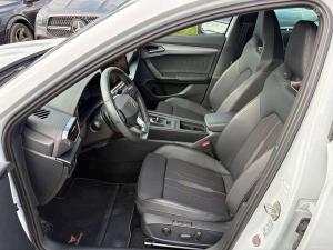 Balts Cupra Formentor 2023 Viļņa, ar dzinēja tilpumu 1.40 L un nobraukumu 18 tūkst. km par 24500 €, foto 14 vietnē AUTOMOTO.COM.LV