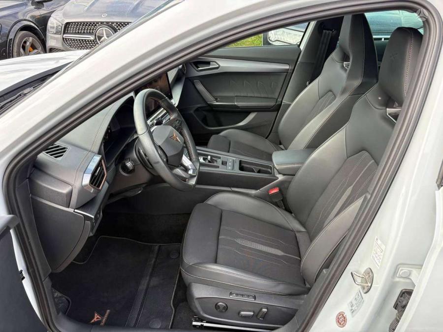Balts Cupra Formentor 2023 Viļņa, ar dzinēja tilpumu 1.40 L un nobraukumu 18 tūkst. km par 24500 €, foto 14 vietnē AUTOMOTO.COM.LV