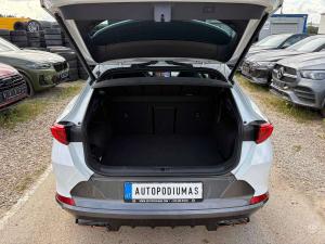 Balts Cupra Formentor 2023 Viļņa, ar dzinēja tilpumu 1.40 L un nobraukumu 18 tūkst. km par 24500 €, foto 35 vietnē AUTOMOTO.COM.LV