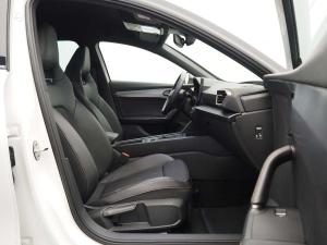 Белый Cupra Formentor 2023 в Вильнюс, объемом двигателя 1.50 л и пробегом 55 тыс. км за 23500 €, фото 12 на AUTOMOTO.COM.LV