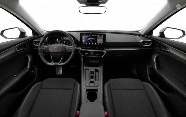 White Cupra Formentor 2023 in Kaunas, with an engine capacity of 1.40 L and mileage of 40 thousand km for 24500 €, photo 6 on AUTOMOTO.COM.LV
