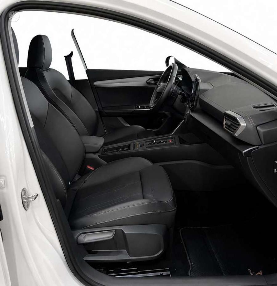 Белый Cupra Formentor 2023 в Каунас, объемом двигателя 1.40 л и пробегом 40 тыс. км за 24500 €, фото 7 на AUTOMOTO.COM.LV