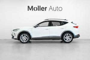 White Cupra Formentor 2023 in Vilnius, with an engine capacity of 1.40 L and mileage of 21 thousand km for 24850 €, photo 3 on AUTOMOTO.COM.LV