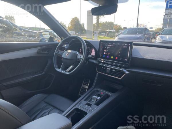 Белый Cupra Formentor 2023 в Рига, объемом двигателя 2.00 л и пробегом 30 тыс. км за 28000 €, фото 5 на AUTOMOTO.COM.LV