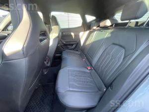 Balts Cupra Formentor 2023 Rīga, ar dzinēja tilpumu 2.00 L un nobraukumu 30 tūkst. km par 28000 €, foto 10 vietnē AUTOMOTO.COM.LV