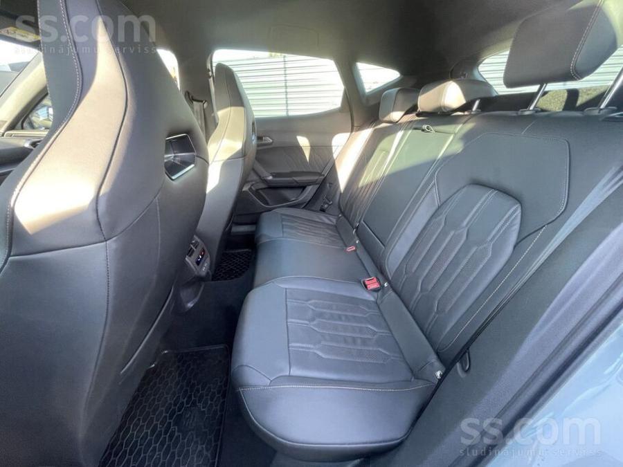 Balts Cupra Formentor 2023 Rīga, ar dzinēja tilpumu 2.00 L un nobraukumu 30 tūkst. km par 28000 €, foto 10 vietnē AUTOMOTO.COM.LV