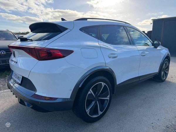 Белый Cupra Formentor 2023 в Вильнюс, объемом двигателя 1.40 л и пробегом 24 тыс. км за 23500 €, фото 7 на AUTOMOTO.COM.LV