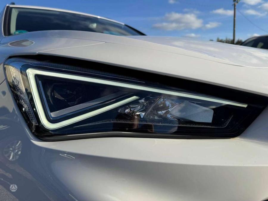 Белый Cupra Formentor 2023 в Вильнюс, объемом двигателя 1.40 л и пробегом 24 тыс. км за 23500 €, фото 9 на AUTOMOTO.COM.LV