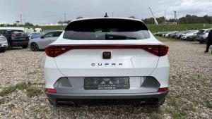 White Cupra Formentor 2023 in Vilnius, with an engine capacity of 1.50 L and mileage of 107 thousand km for 18634 €, photo 6 on AUTOMOTO.COM.LV
