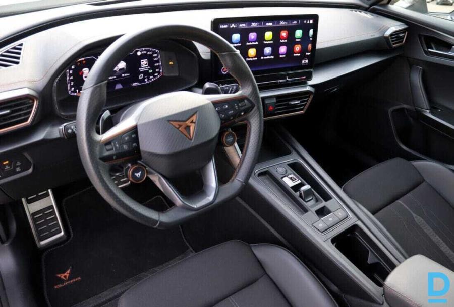 Balts Cupra Formentor 2024 Rīga, ar dzinēja tilpumu 2.00 L un nobraukumu 45 tūkst. km par 33490 €, foto 4 vietnē AUTOMOTO.COM.LV