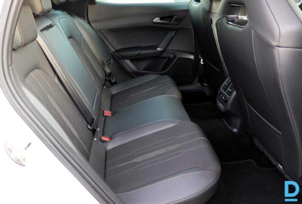 Balts Cupra Formentor 2024 Rīga, ar dzinēja tilpumu 2.00 L un nobraukumu 45 tūkst. km par 33490 €, foto 8 vietnē AUTOMOTO.COM.LV