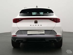 Balts Cupra Formentor 2024 Kauņa, ar dzinēja tilpumu 1.50 L un nobraukumu 11 tūkst. km par 31649 €, foto 4 vietnē AUTOMOTO.COM.LV