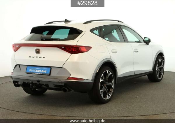 Balts Cupra Formentor 2024 Kauņa, ar dzinēja tilpumu 2.00 L un nobraukumu 39 tūkst. km par 32690 €, foto 5 vietnē AUTOMOTO.COM.LV