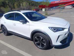 White Cupra Formentor 2024 in Vilnius, with an engine capacity of 1.50 L and mileage of 24 thousand km for 28000 €, photo 7 on AUTOMOTO.COM.LV