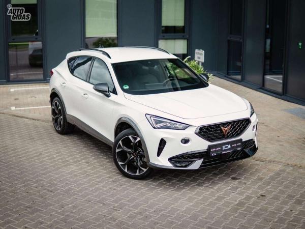 White Cupra Formentor 2024 in Marijampole, with an engine capacity of 1.50 L and mileage of 23 thousand km for 25750 €, photo 4 on AUTOMOTO.COM.LV