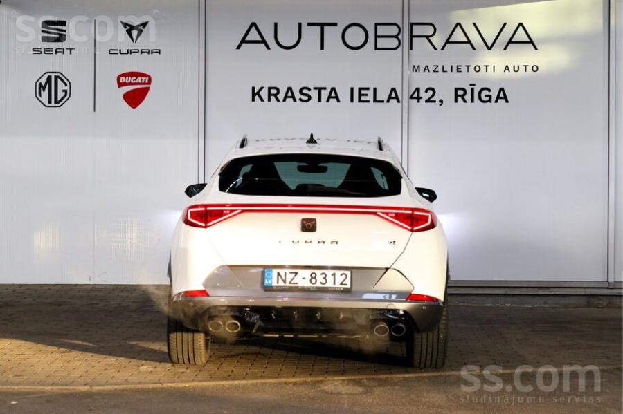 Balts Cupra Formentor 2024 Rīga, ar dzinēja tilpumu 2.00 L un nobraukumu 45 tūkst. km par 31490 €, foto 8 vietnē AUTOMOTO.COM.LV