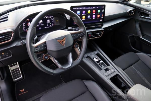 Balts Cupra Formentor 2024 Rīga, ar dzinēja tilpumu 2.00 L un nobraukumu 45 tūkst. km par 30990 €, foto 9 vietnē AUTOMOTO.COM.LV