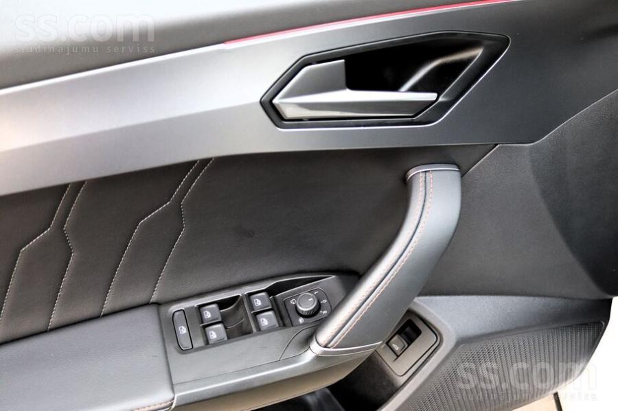Balts Cupra Formentor 2024 Rīga, ar dzinēja tilpumu 2.00 L un nobraukumu 45 tūkst. km par 31490 €, foto 25 vietnē AUTOMOTO.COM.LV