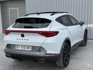 White Cupra Formentor 2024 in Kaunas, with an engine capacity of 1.40 L and mileage of 52 thousand km for 21300 €, photo 35 on AUTOMOTO.COM.LV