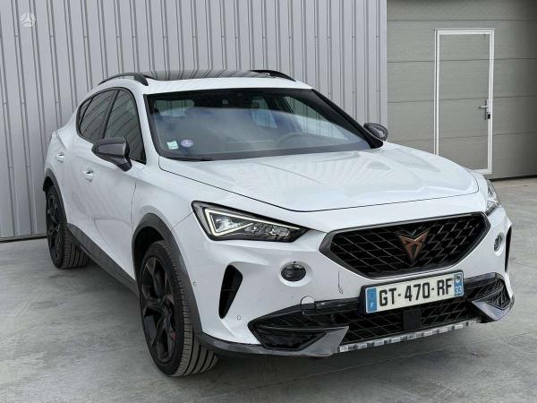 Белый Cupra Formentor 2024 в Каунас, объемом двигателя 1.40 л и пробегом 52 тыс. км за 21300 €, фото 5 на AUTOMOTO.COM.LV