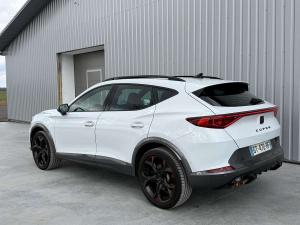 White Cupra Formentor 2024 in Kaunas, with an engine capacity of 1.40 L and mileage of 52 thousand km for 21300 €, photo 11 on AUTOMOTO.COM.LV