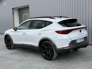 White Cupra Formentor 2024 in Kaunas, with an engine capacity of 1.40 L and mileage of 52 thousand km for 21300 €, photo 12 on AUTOMOTO.COM.LV