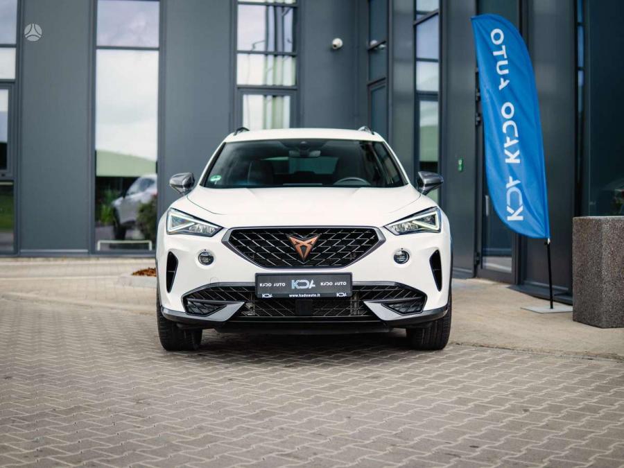 Белый Cupra Formentor 2024 в Каунас, объемом двигателя 1.50 л и пробегом 23 тыс. км за 24450 €, фото 5 на AUTOMOTO.COM.LV