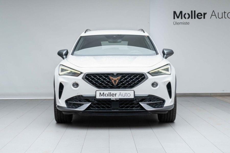 White Cupra Formentor 2024 in Peetri, with an engine capacity of 2.00 L and mileage of 154 thousand km for 24950 €, photo 4 on AUTOMOTO.COM.LV